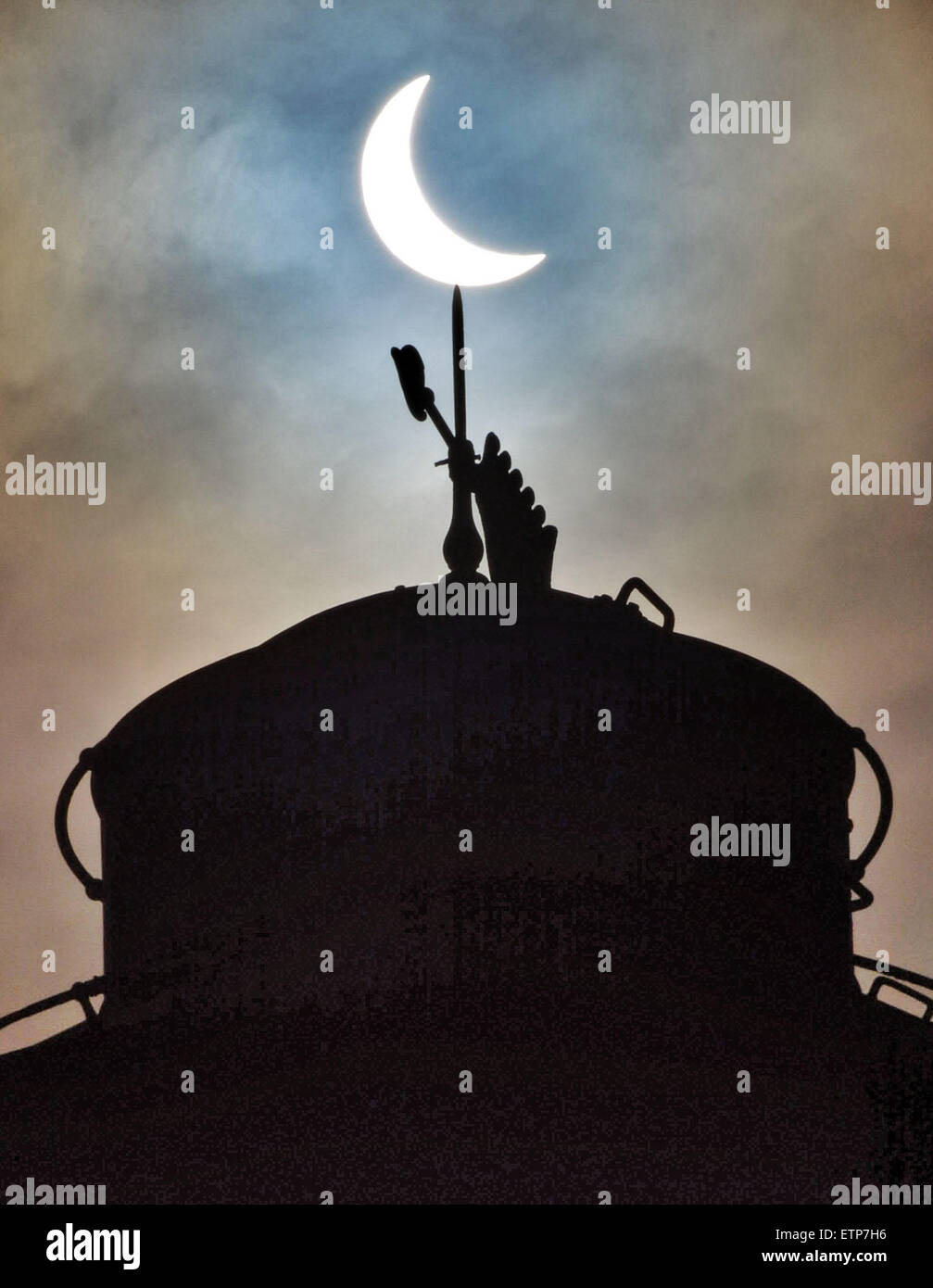 The solar eclipse viewed above Flamborough Head Lighthouse on the ...