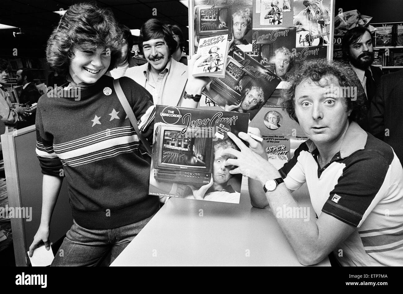 1970s comedian comedy entertainment hi-res stock photography and images ...