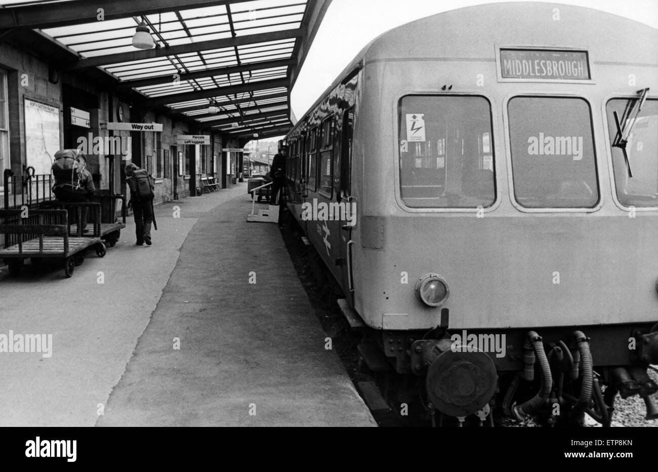 Whitby Railway Station, North Yorkshire, 14th April 1987. 1957 Metro ...