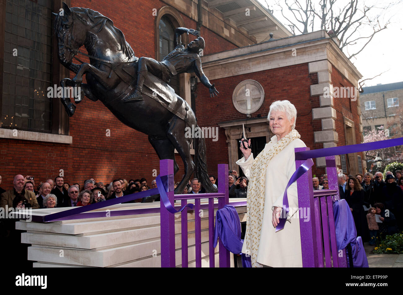 Bruce Denny's 'Conversion of Saint Paul' - statue unveiling at the The ...