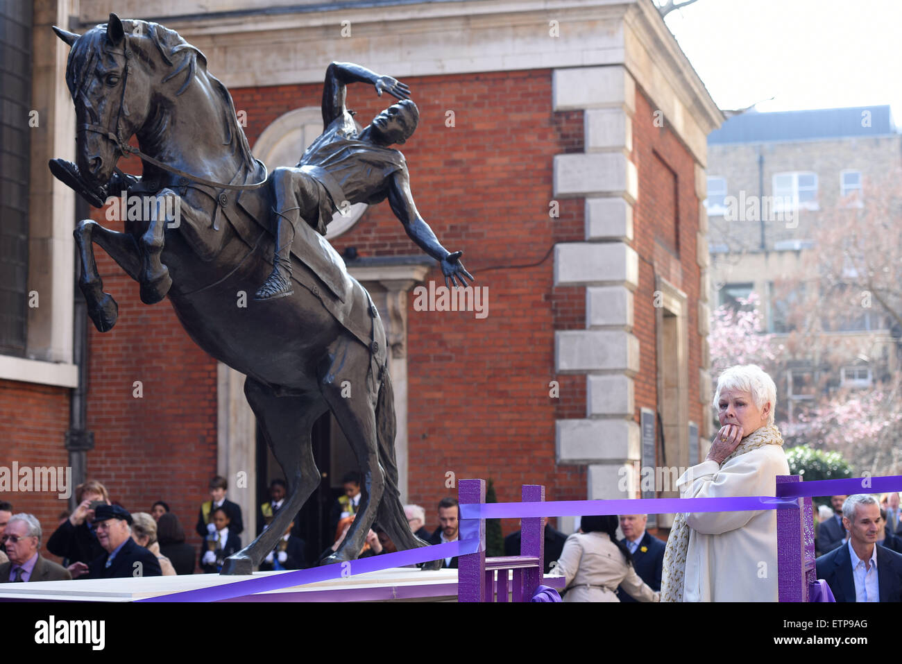 Bruce Denny's 'Conversion of Saint Paul' - statue unveiling at the The ...