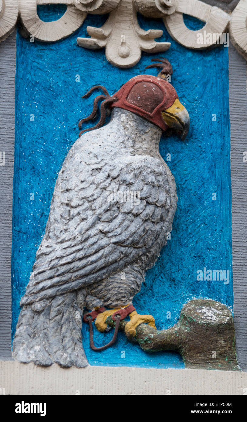 Coats of arms falcon hi-res stock photography and images - Alamy