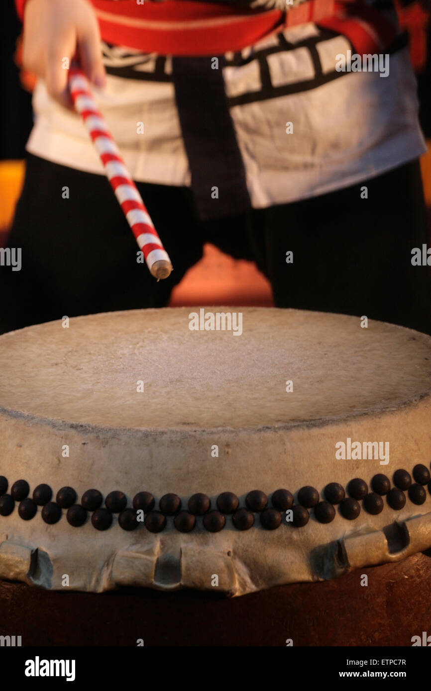 Japanese traditional taiko drum hi-res stock photography and images - Alamy