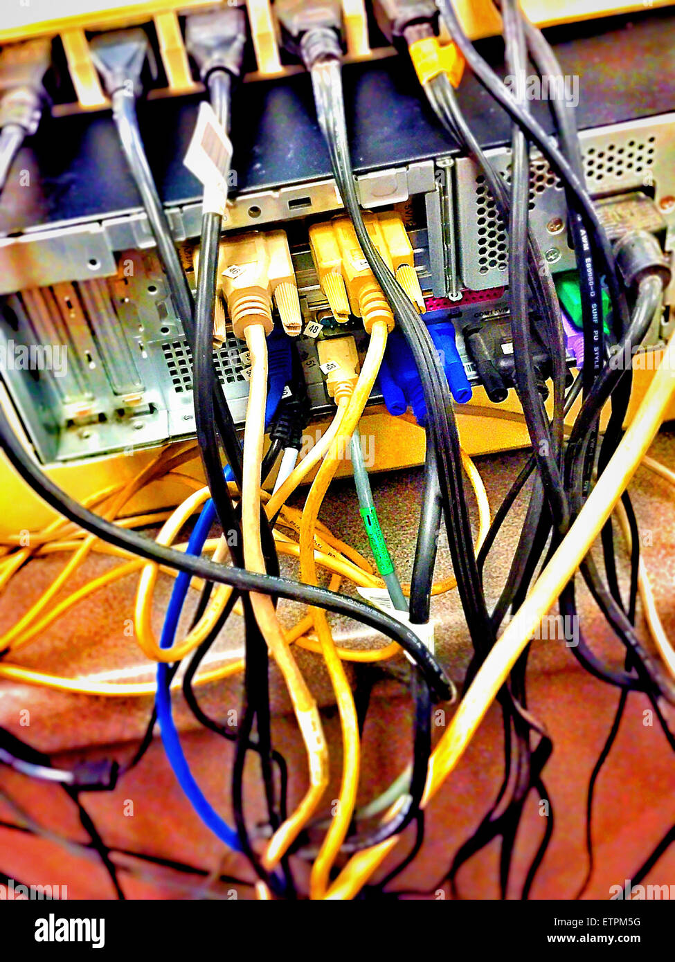 American communications technology hi-res stock photography and images ...