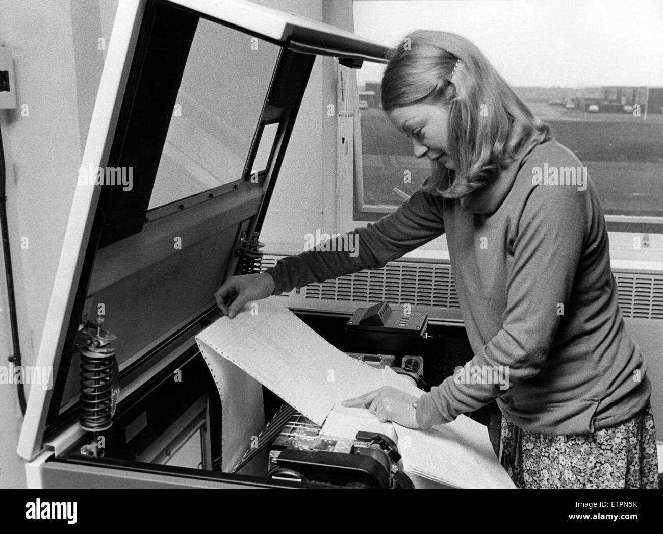 Dot matrix printer hi-res stock photography and images - Alamy