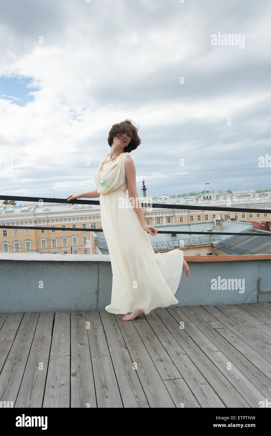 Barefoot in dress hi-res stock photography and images - Alamy