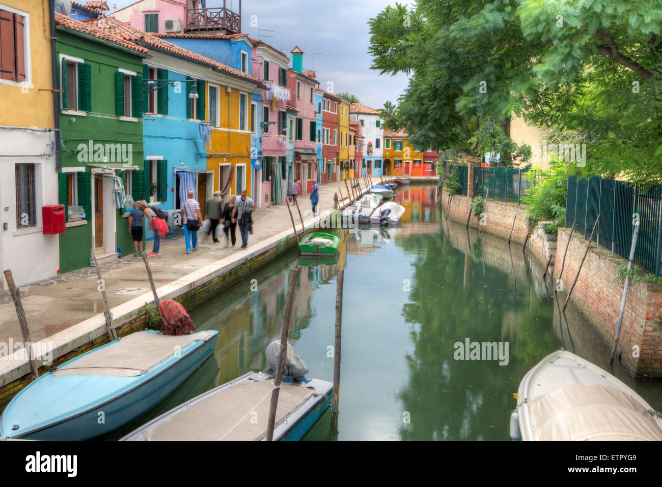 Row of traditional colourful painted burano houses hi-res stock ...
