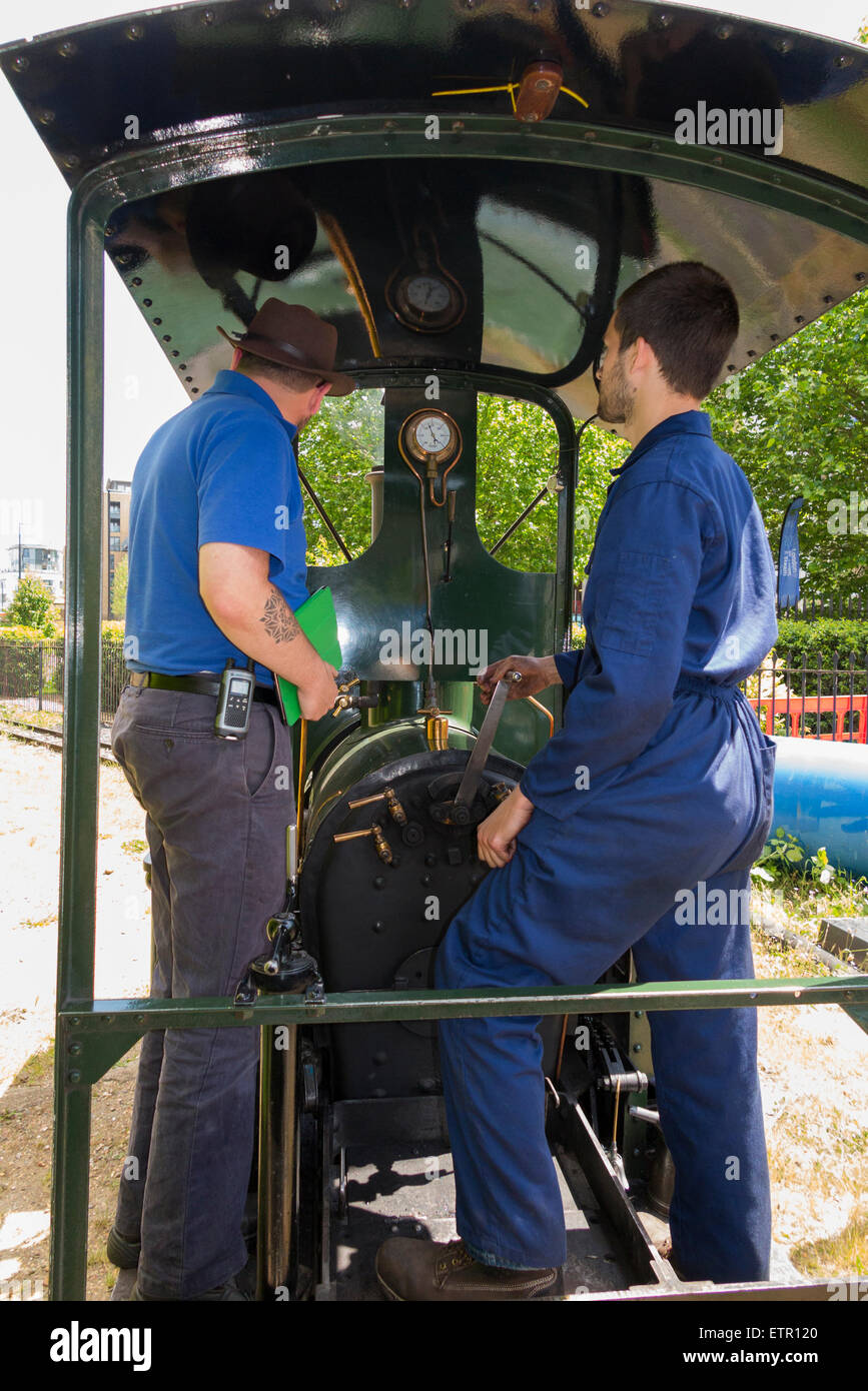 Miniature / model narrow gauge locomotive railway steam train and crew ...