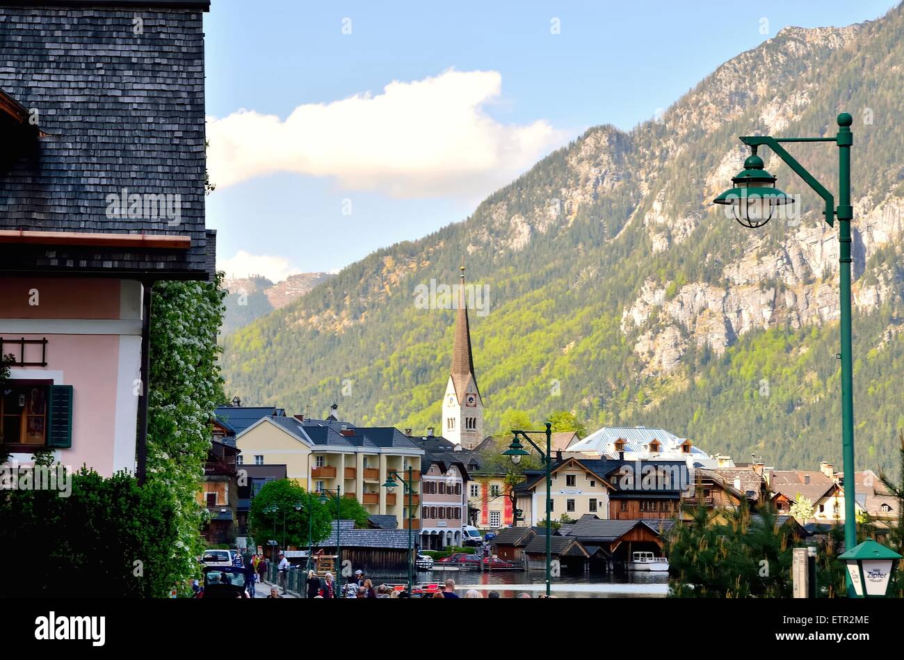 Austrian village in the alps hi-res stock photography and images - Alamy