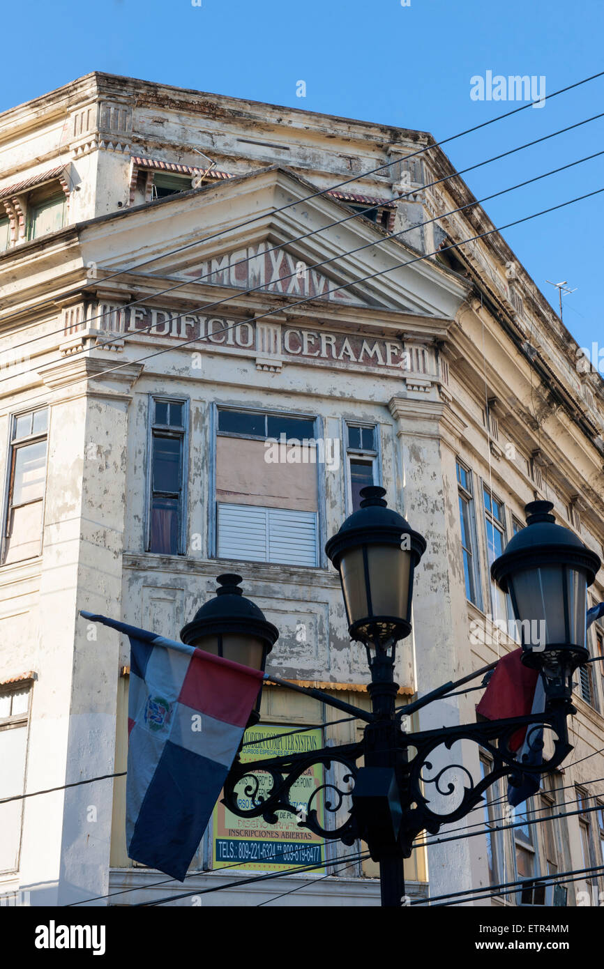 The Dominican Republic, Santo Domingo, Zona Colonial, Calle El Conde ...