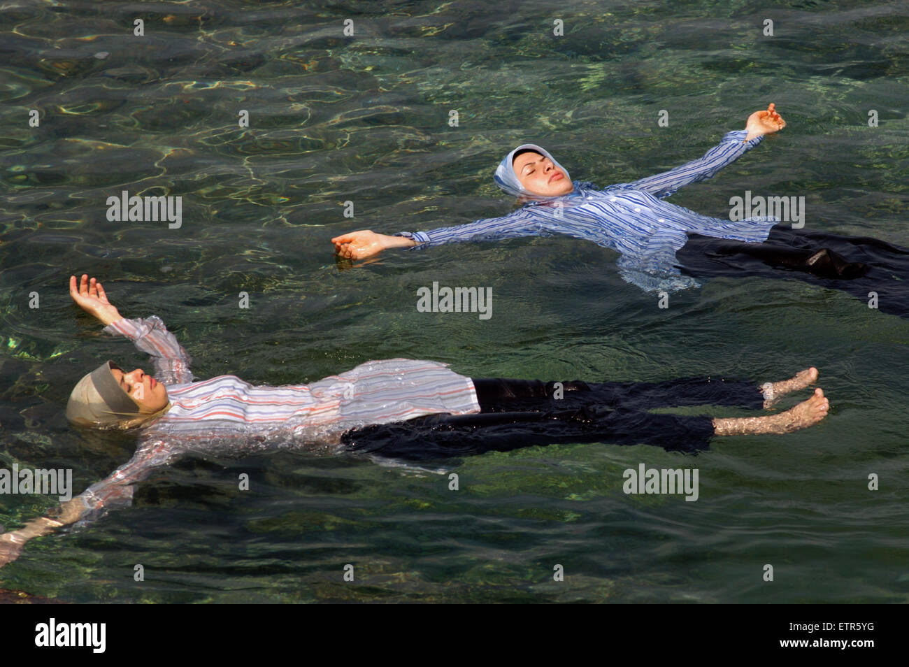 Hijabi Stock Photos & Hijabi Stock Images - Alamy