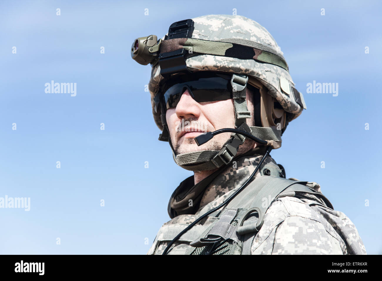Us paratrooper hi-res stock photography and images - Alamy