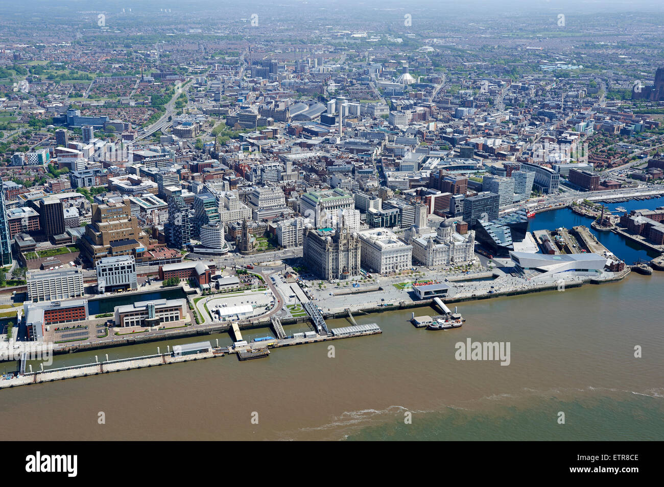 Water front liverpool hi-res stock photography and images - Alamy
