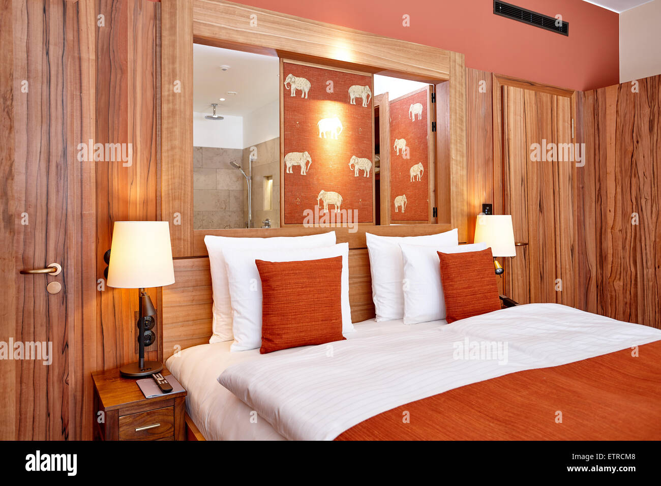 Elmau castle retreat hi-res stock photography and images - Alamy