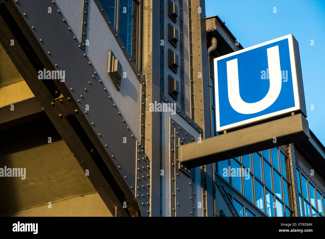 U bahn symbol hi-res stock photography and images - Alamy