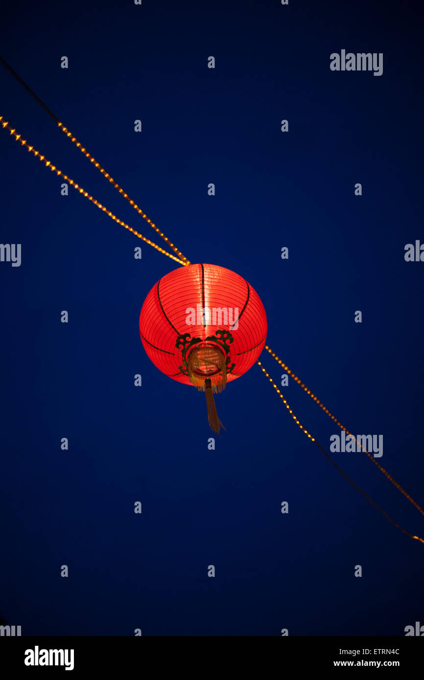 Chines lampion hanging in the sky, Singapore Chinatown Stock Photo - Alamy