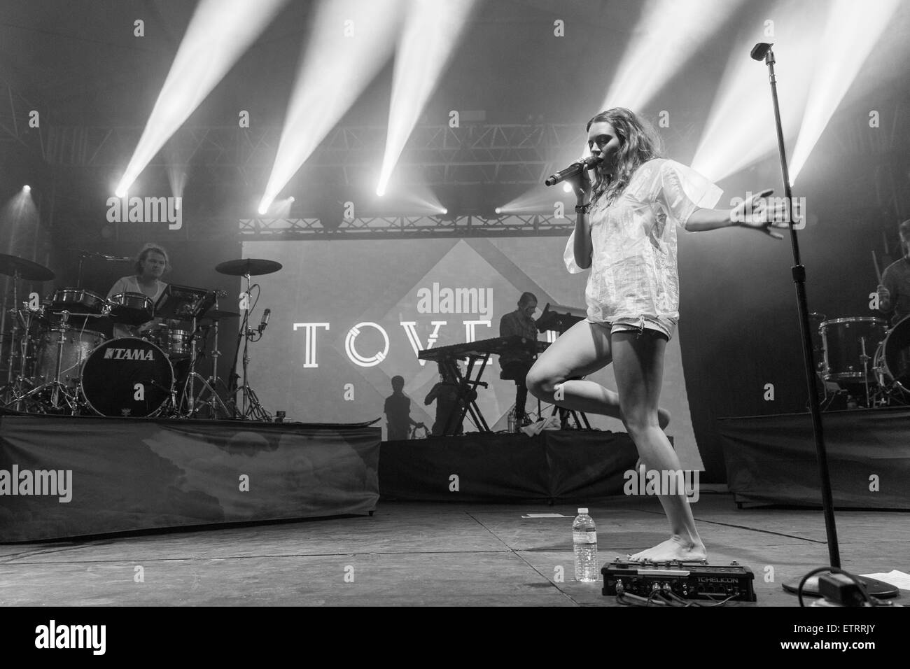 Tove lo concert hi-res stock photography and images - Alamy