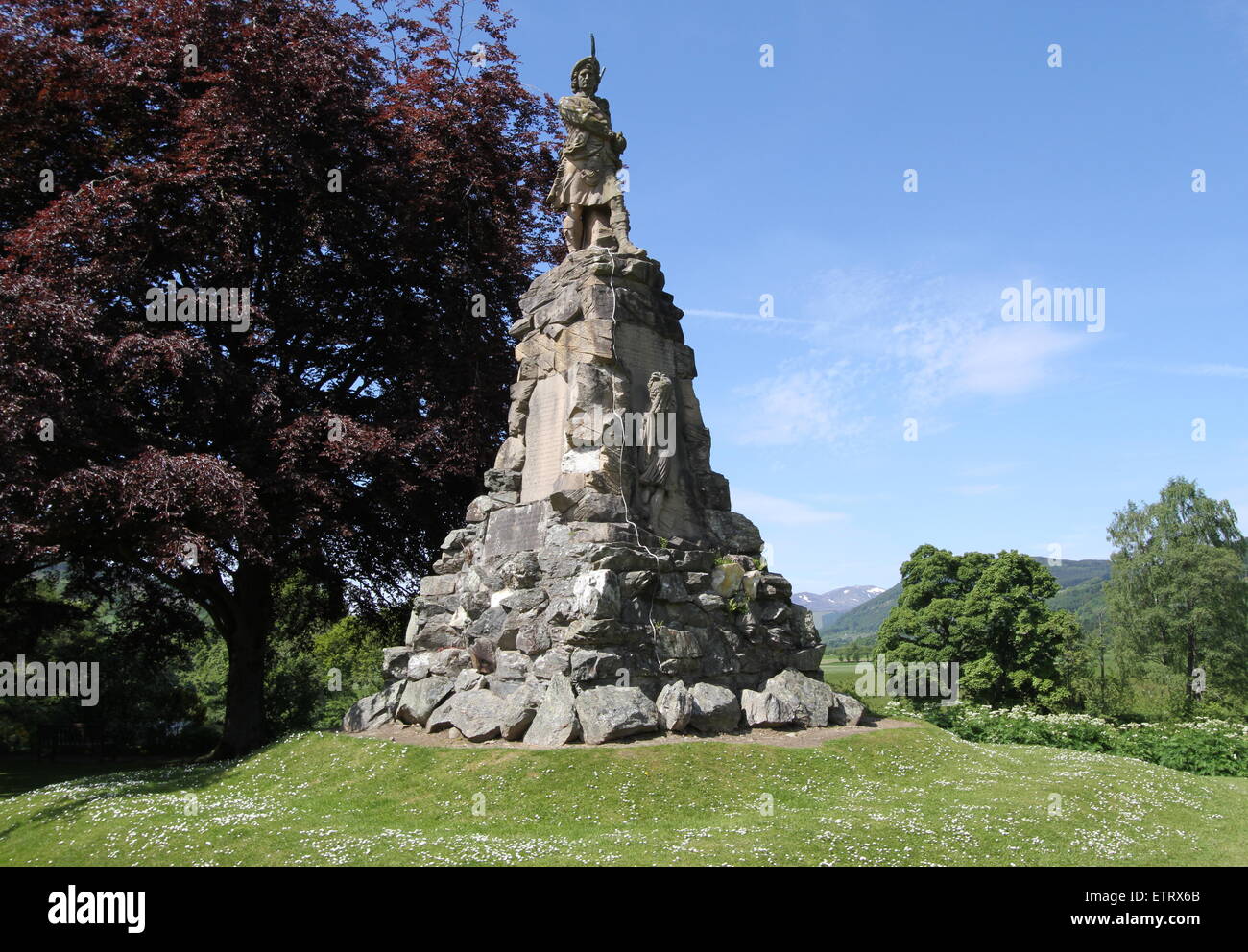 Black watch memorial aberfeldy hi-res stock photography and images - Alamy