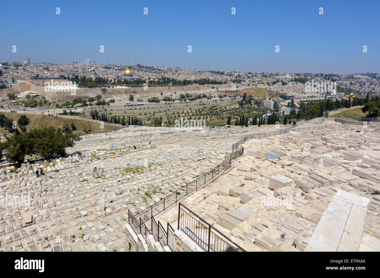 Israel Cemetery High Resolution Stock Photography and Images - Alamy