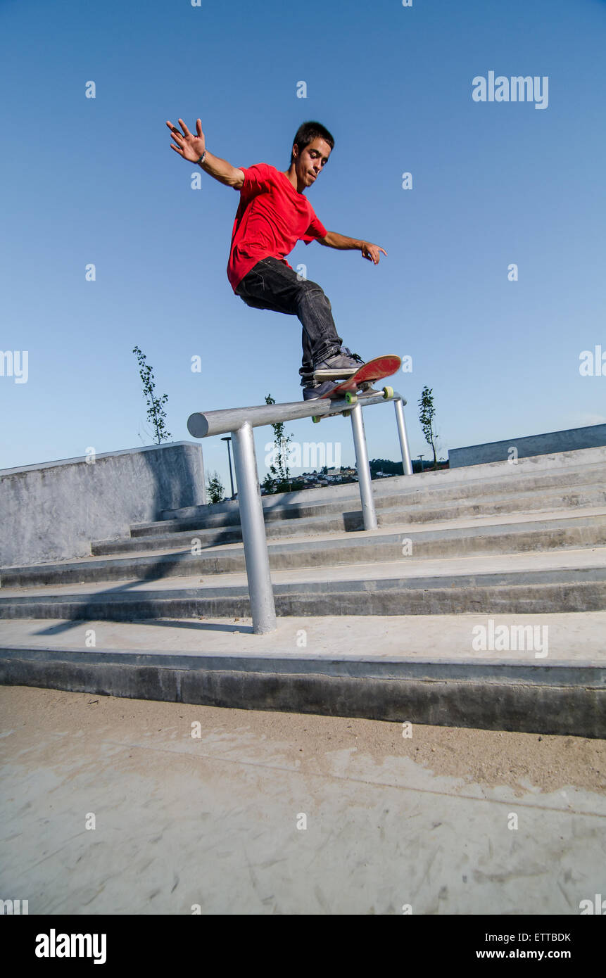 Feeble grind hi-res stock photography and images - Alamy