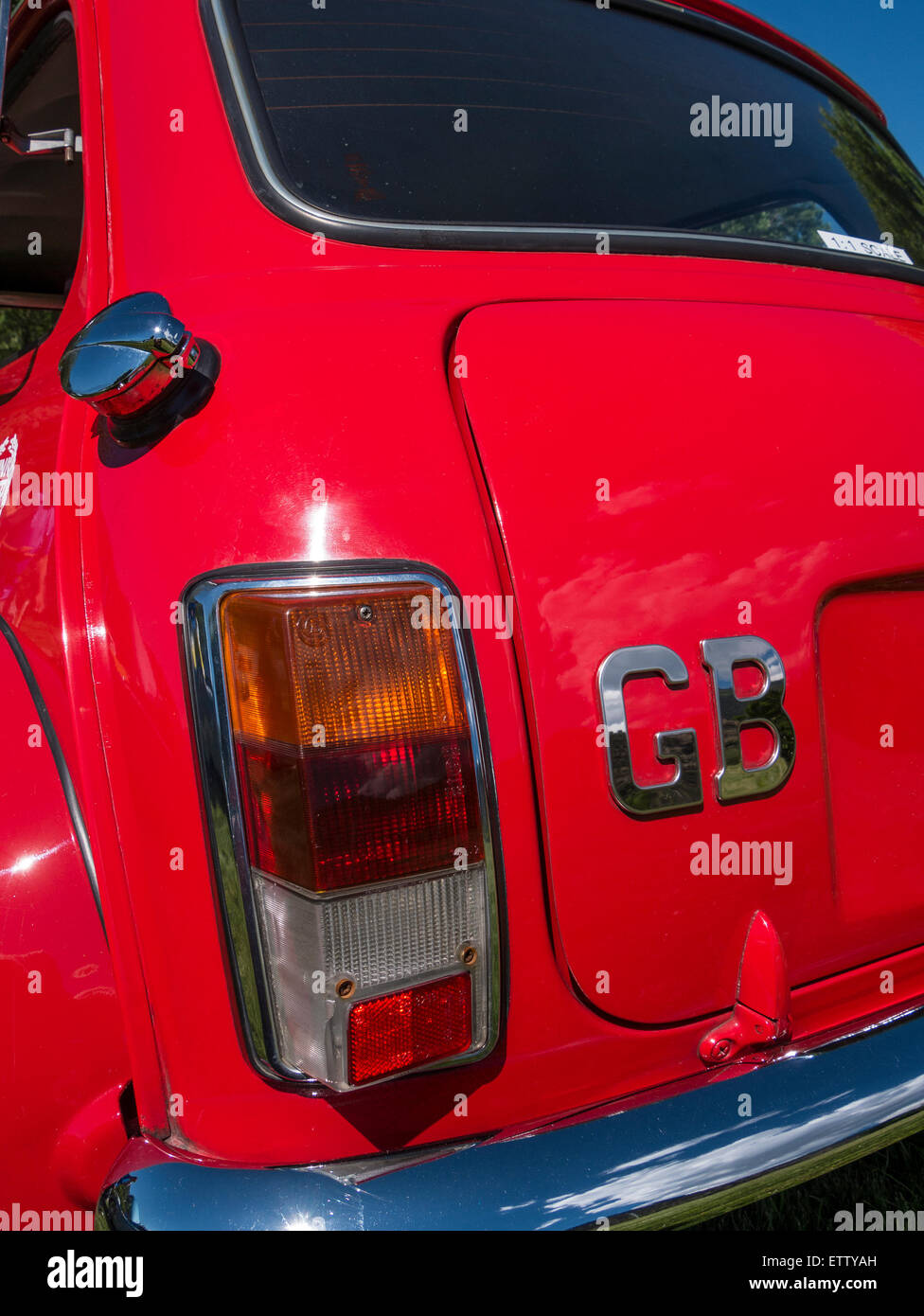 Mini mg hi-res stock photography and images - Alamy