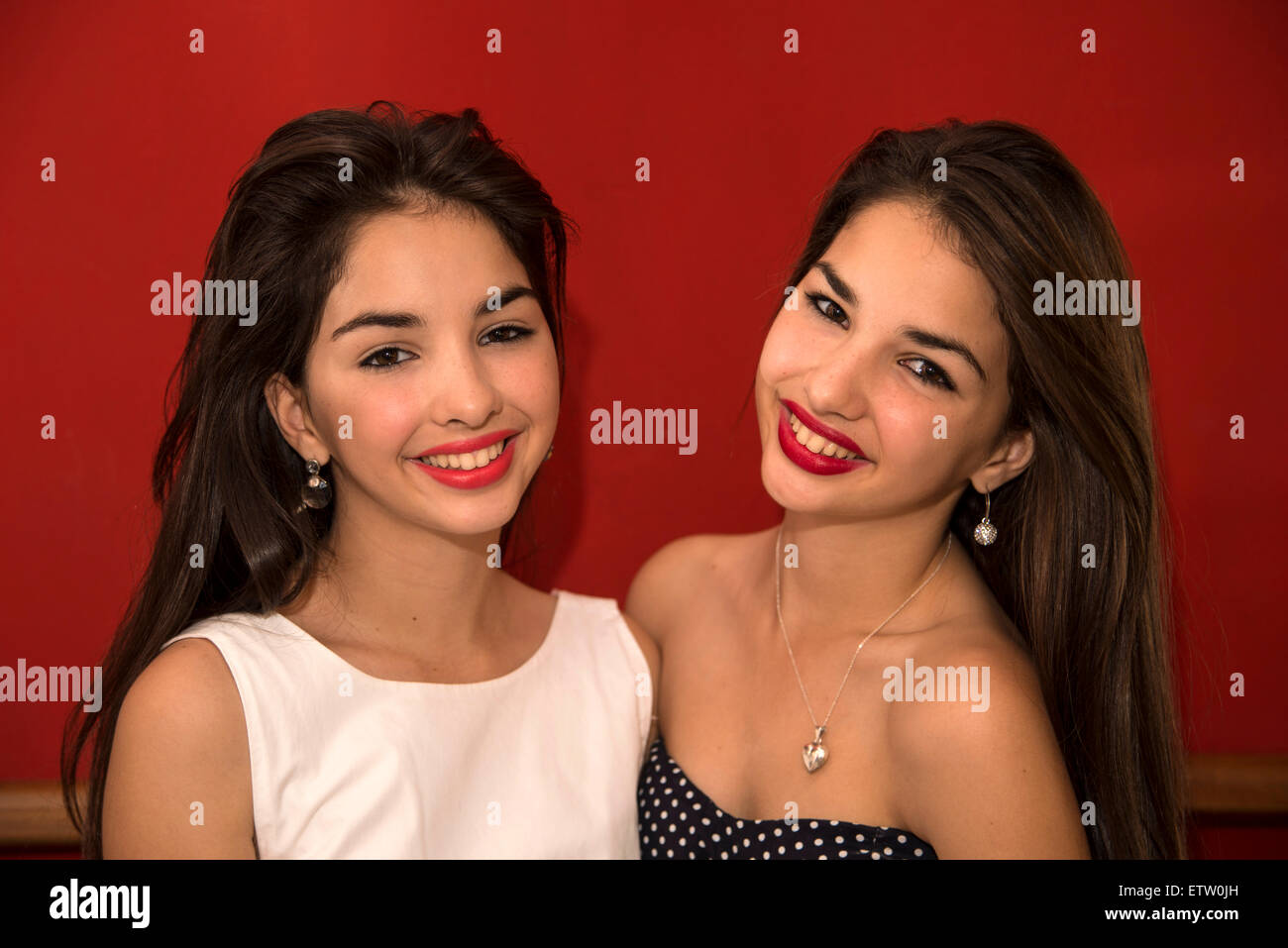 Twin sisters at home Stock Photo - Alamy