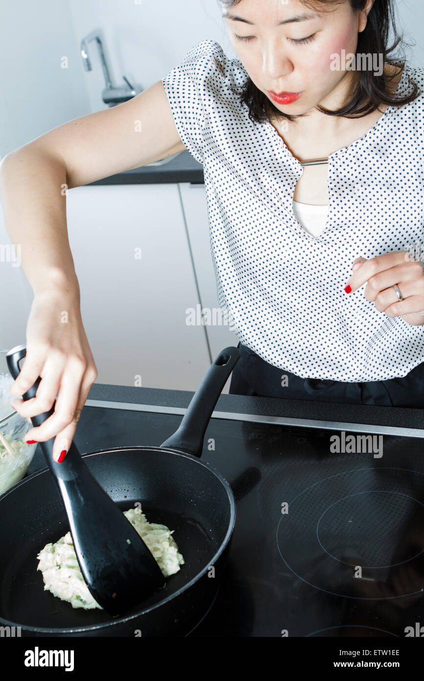 A woman holding a pancake hi-res stock photography and images - Alamy