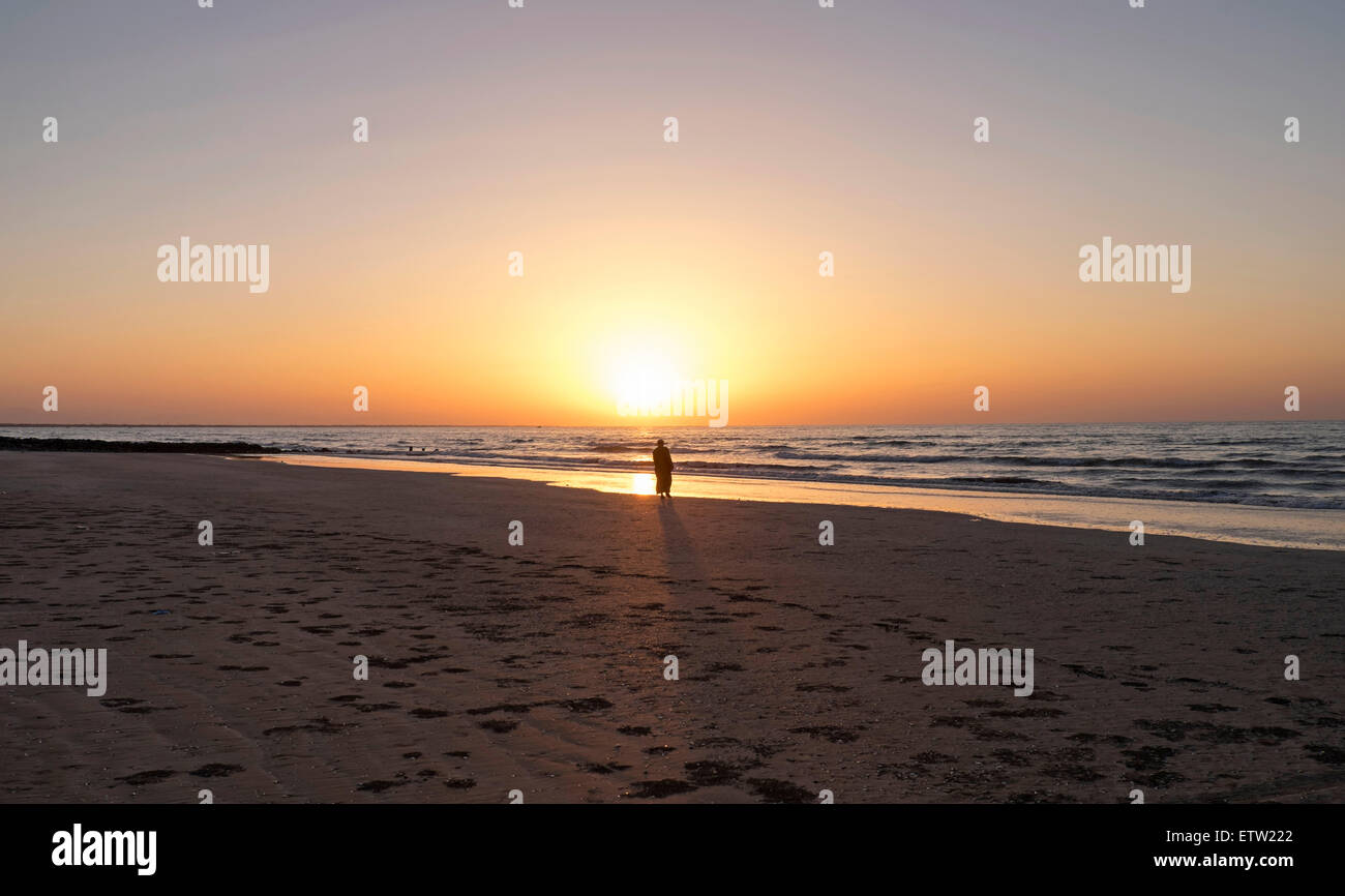 Sawadi hi-res stock photography and images - Alamy