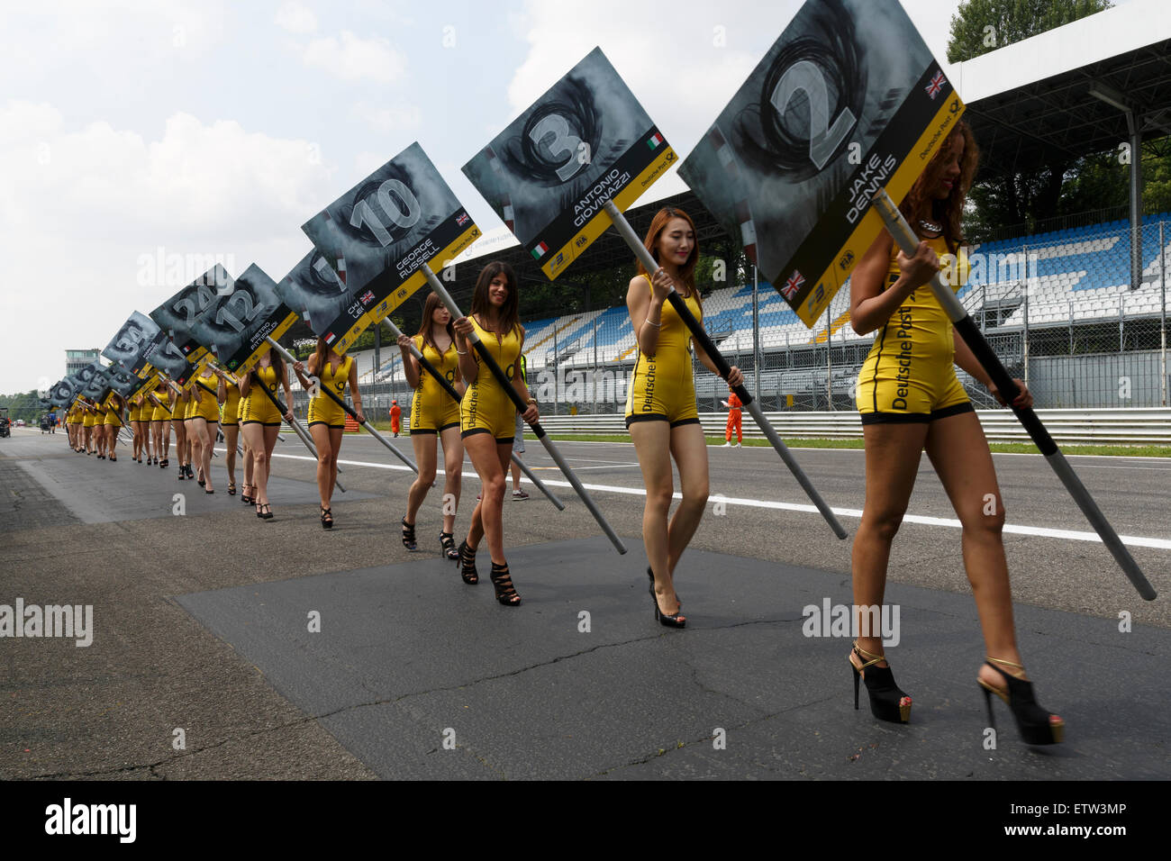 Paddock grid girl hi-res stock photography and images - Alamy