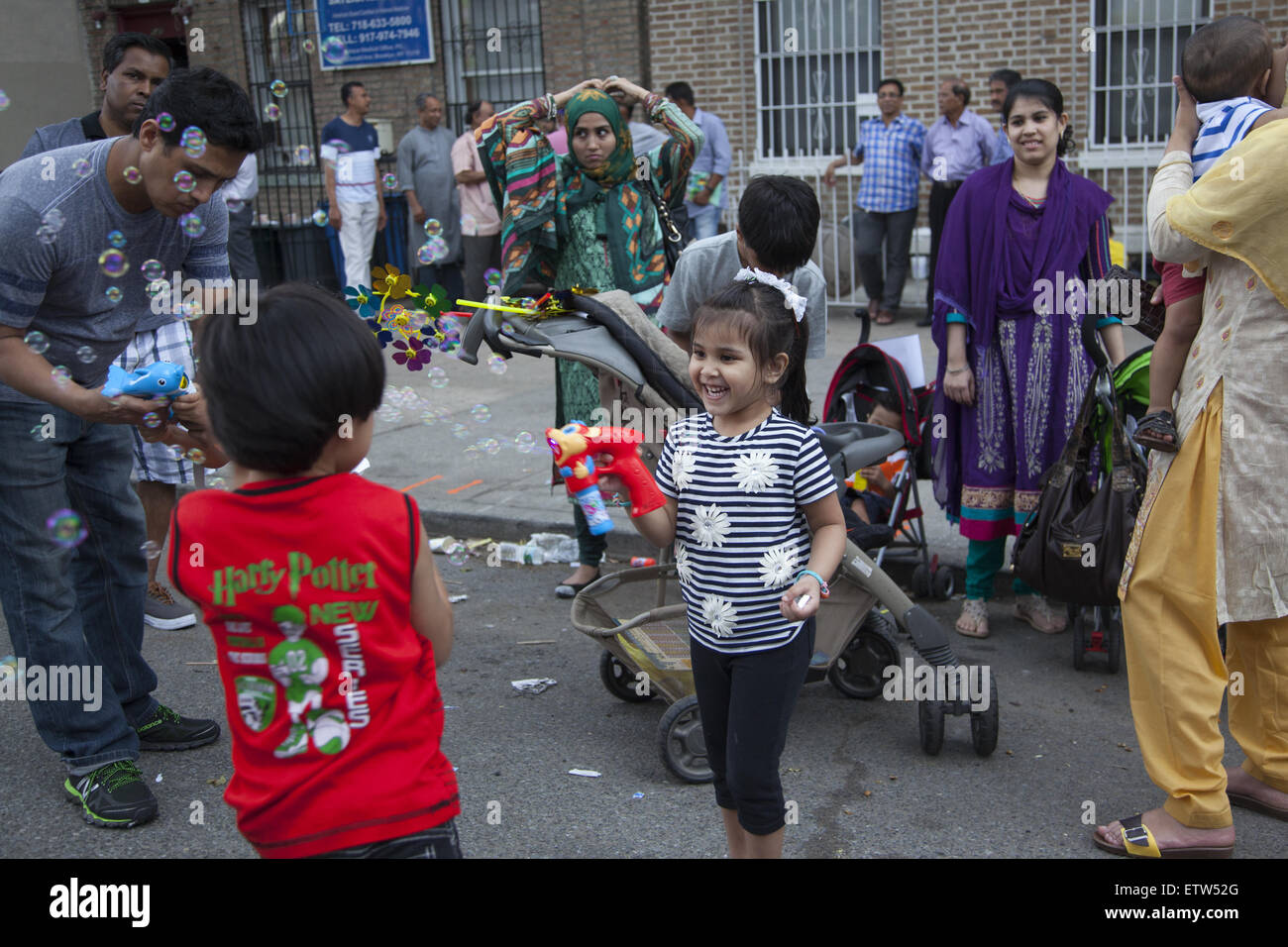 Bangladeshi street children playing in hi-res stock photography and ...