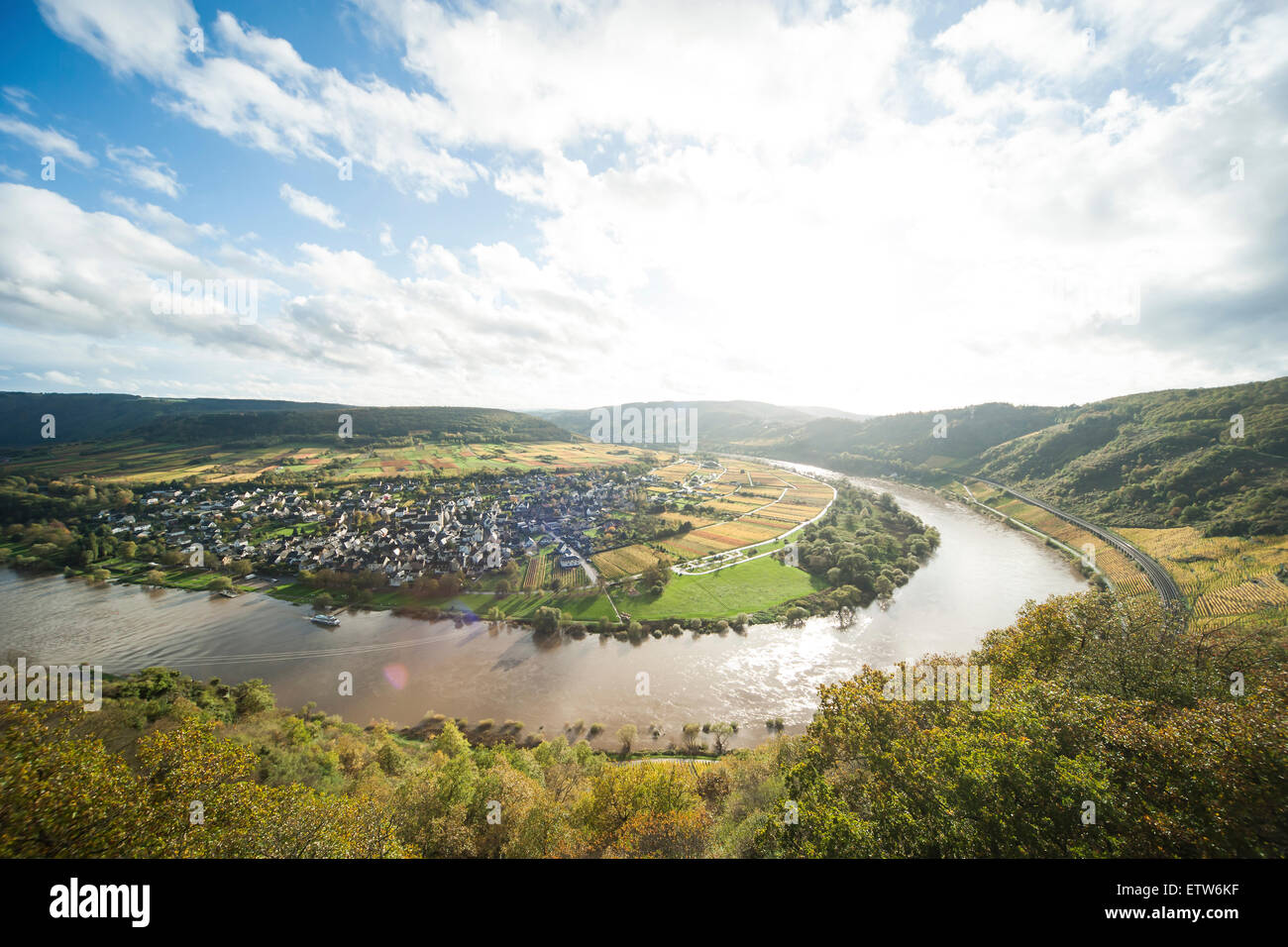 Germany, Rhineland-Palatinate, Reil, Moselle loop Stock Photo - Alamy