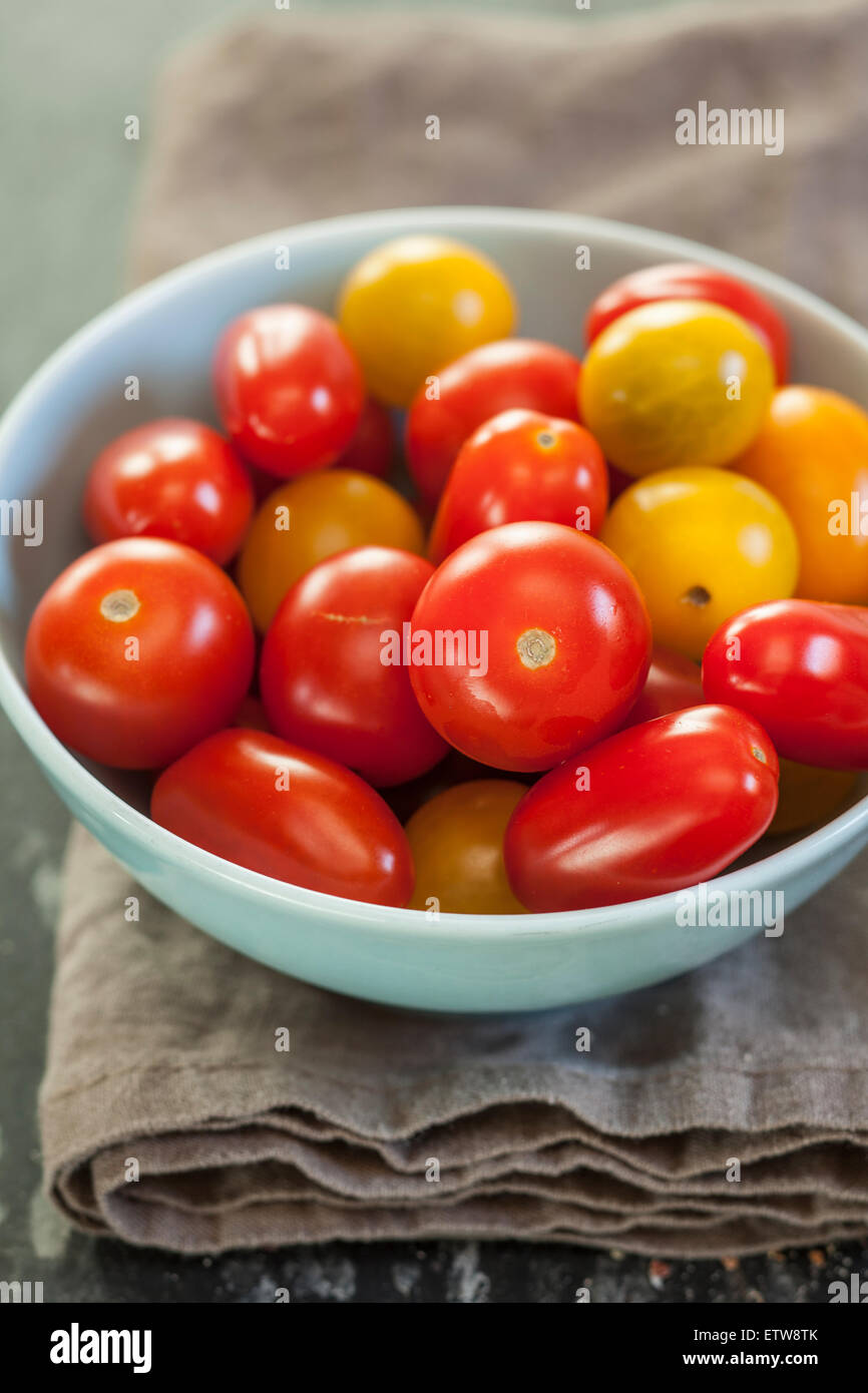 Red mini plum tomatoes hi-res stock photography and images - Alamy
