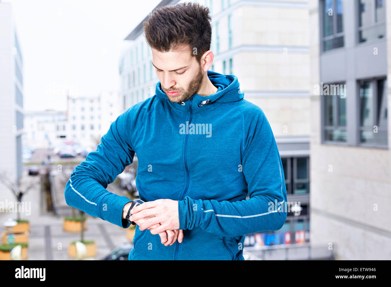 Wearable heart rate monitor hi-res stock photography and images - Alamy