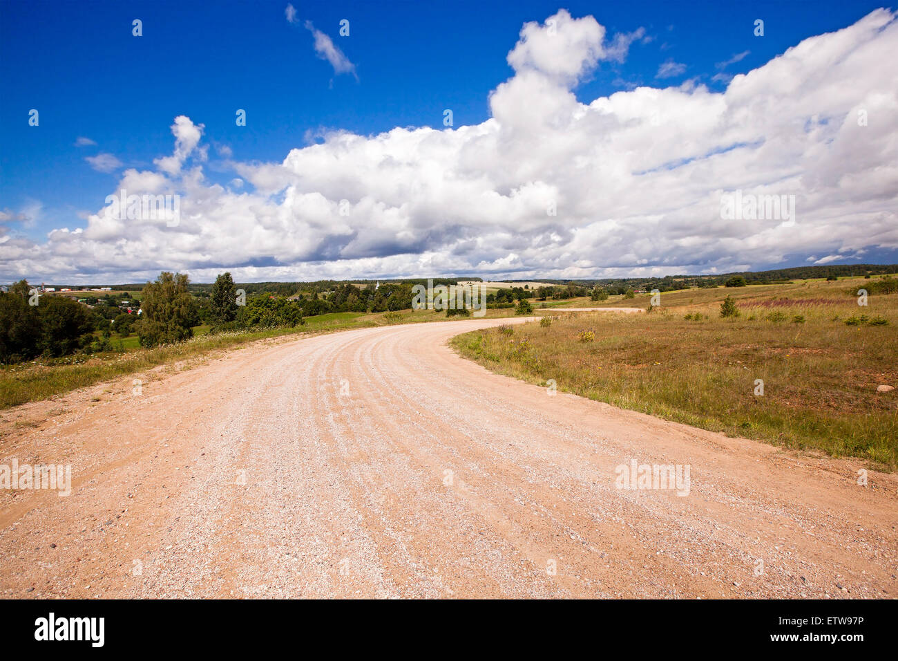 the road rural Stock Photo - Alamy
