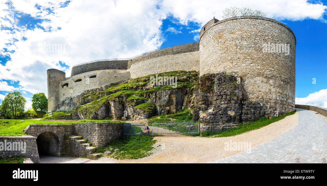 Germany, Baden-Wuerttemberg, view to ruin of Hohenneuffen Castle Stock ...