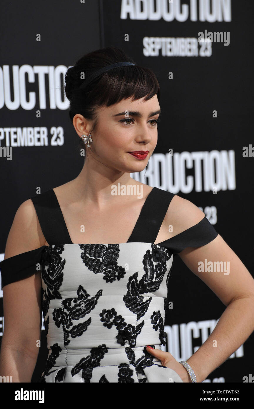 Lily collins abduction world premiere hi-res stock photography and ...