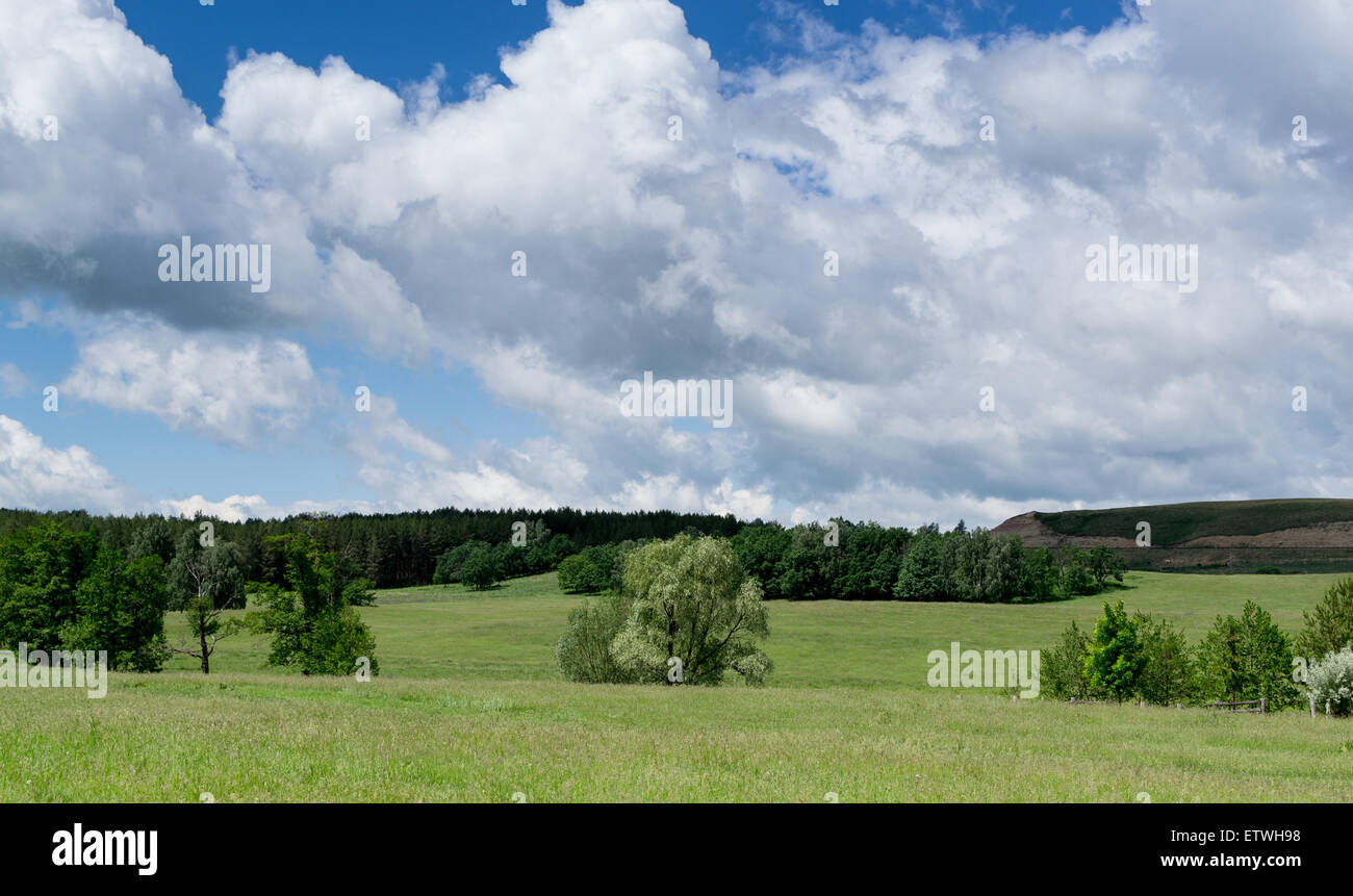 Rolling Pastures High Resolution Stock Photography and Images - Alamy