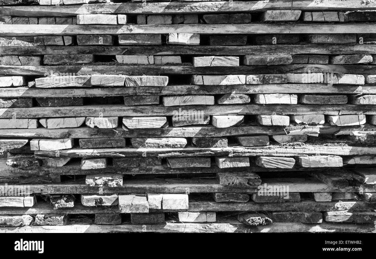 Planks of pre-cut wood texture in black and white Stock Photo - Alamy