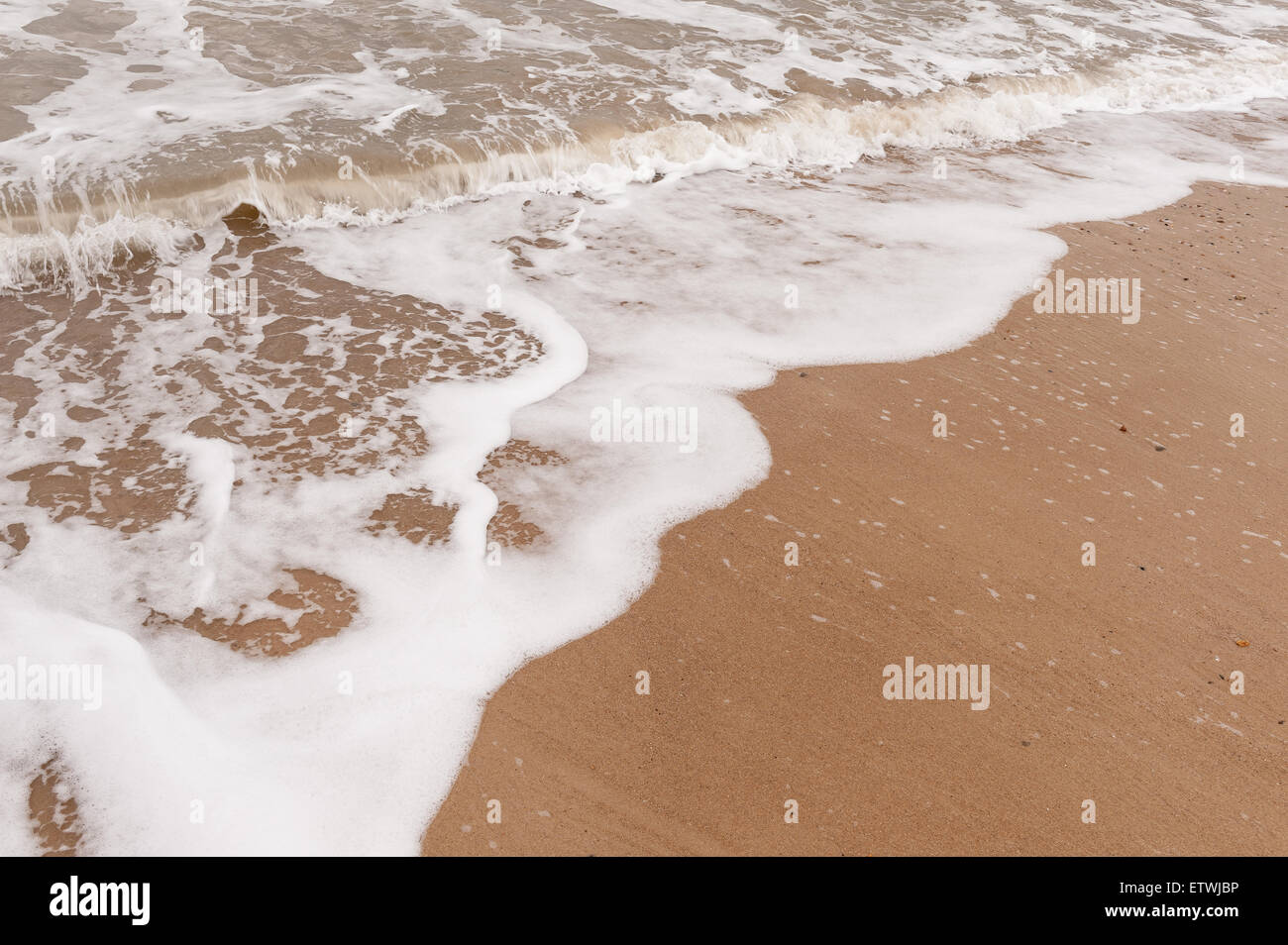 Diffraction water waves hi-res stock photography and images - Alamy