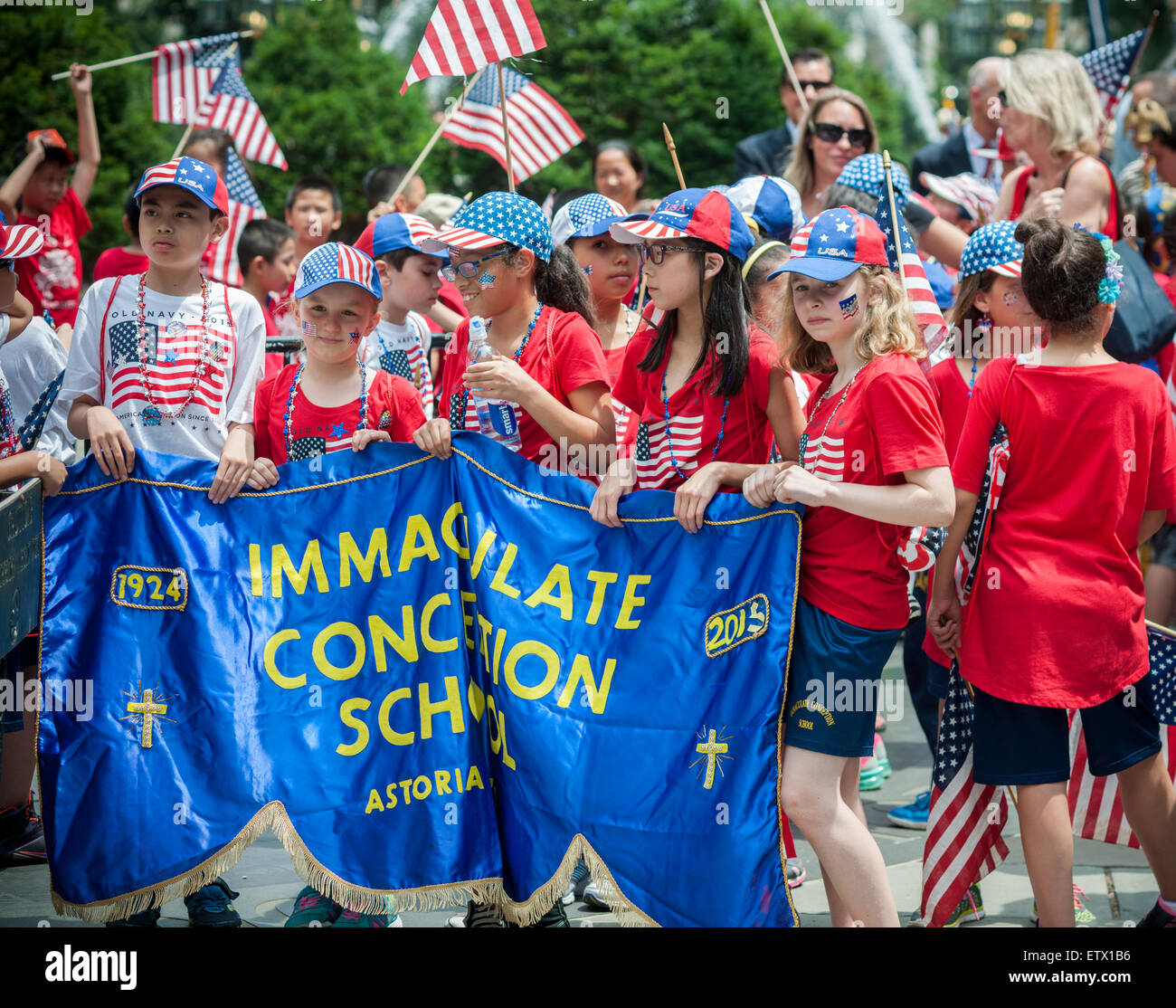 Students from the Immaculate Conception School in New York march in the ...