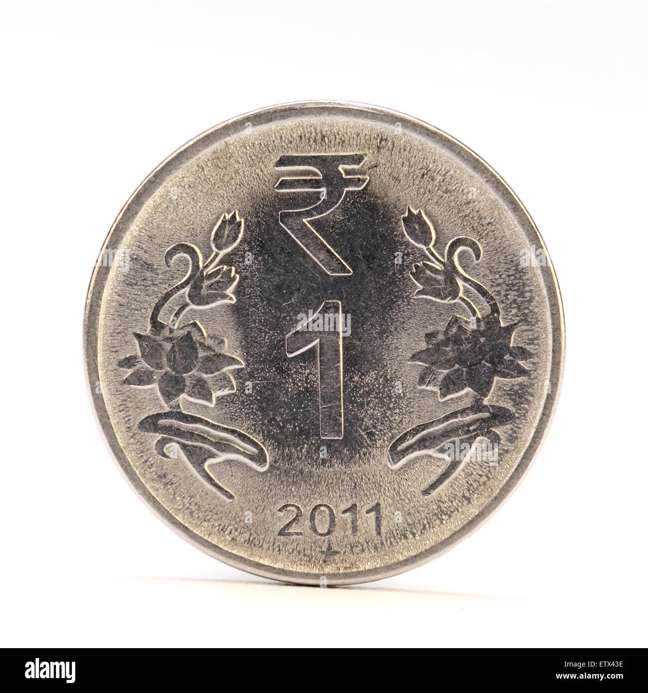 Indian One Rupee Coin Stock Photos & Indian One Rupee Coin Stock Images ...