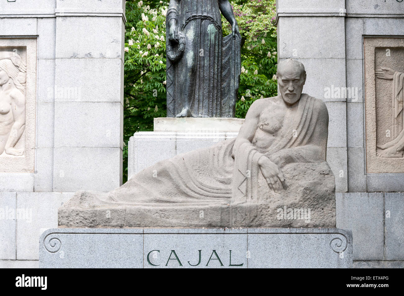 Monument to Santiago Ramon y Cajal Stock Photo - Alamy