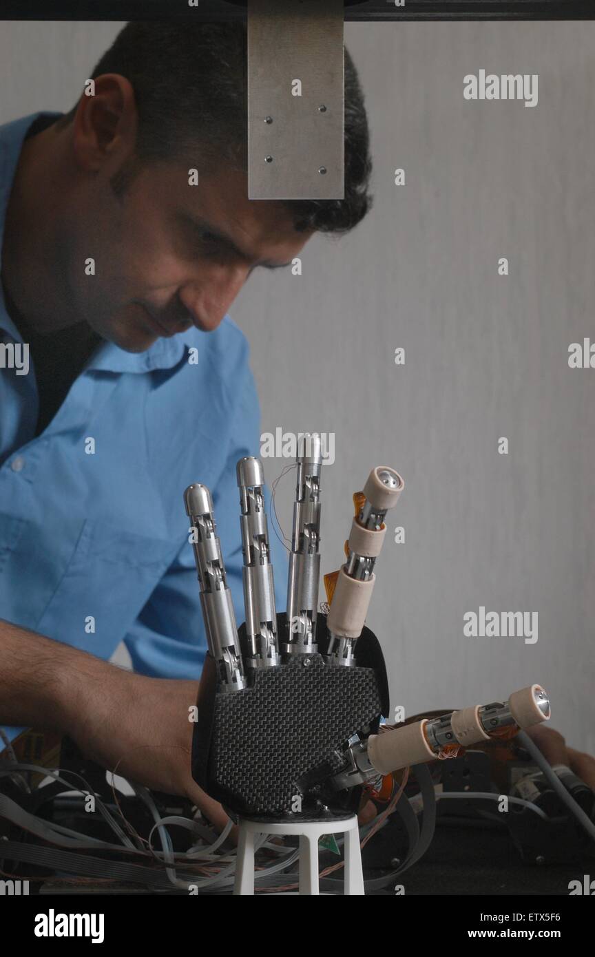 Mechatronics vertical hi-res stock photography and images - Alamy