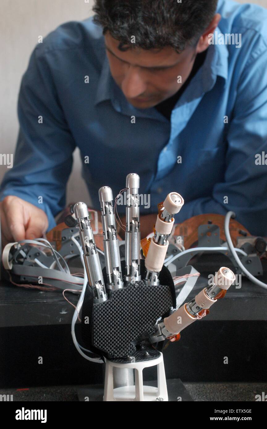 Mechatronics vertical hi-res stock photography and images - Alamy