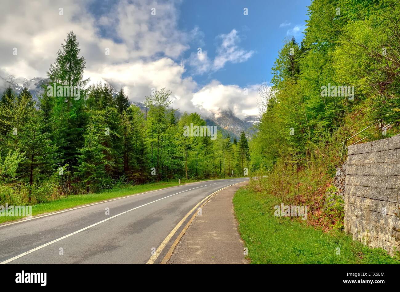 Curved mountain hi-res stock photography and images - Alamy