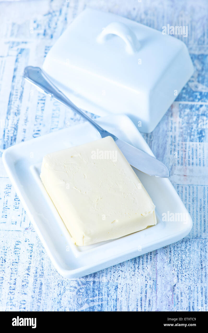 Butter on knife and curl hi-res stock photography and images - Alamy