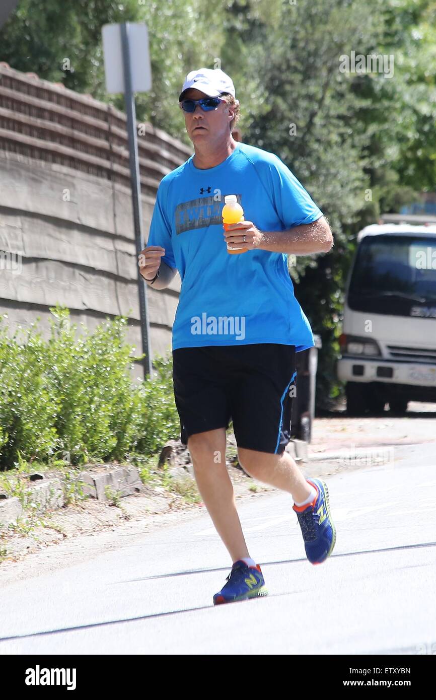 Will ferrell jogging in hollywood hi-res stock photography and images ...