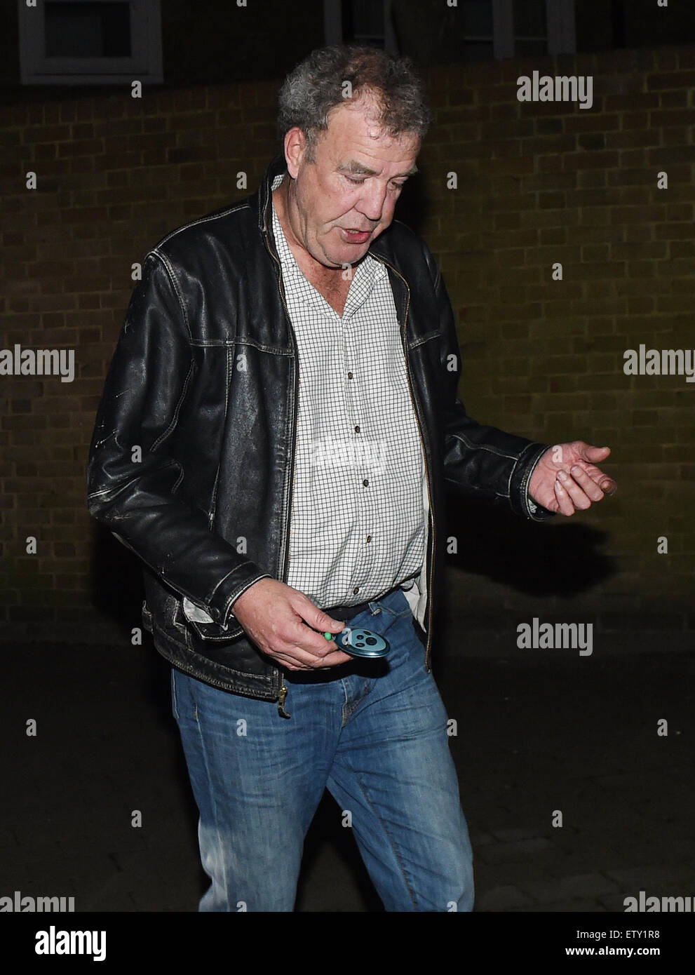 Jeremy Clarkson returns home just before 1am, in a car with close ...