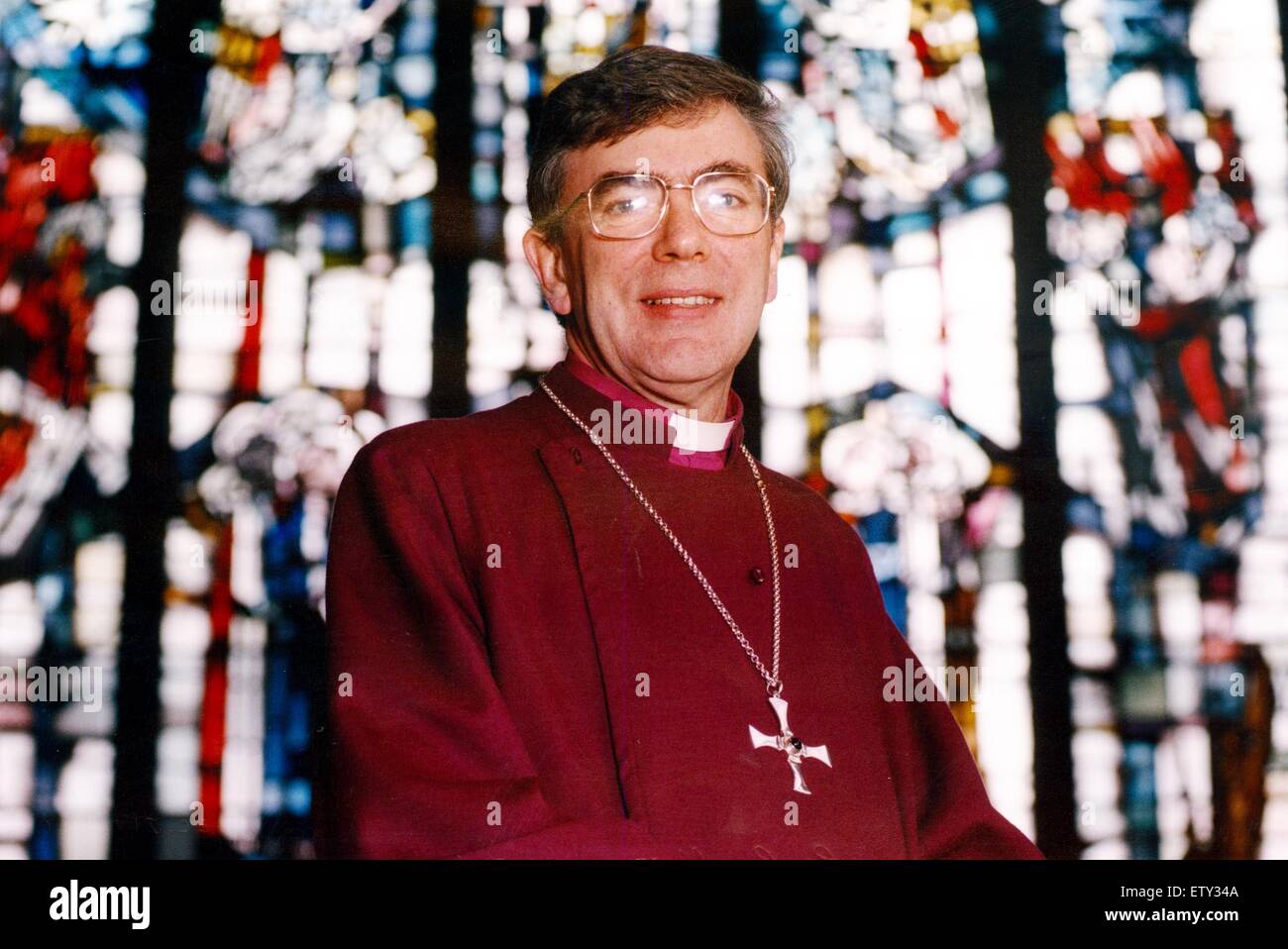 2000s Church Interior High Resolution Stock Photography and Images - Alamy