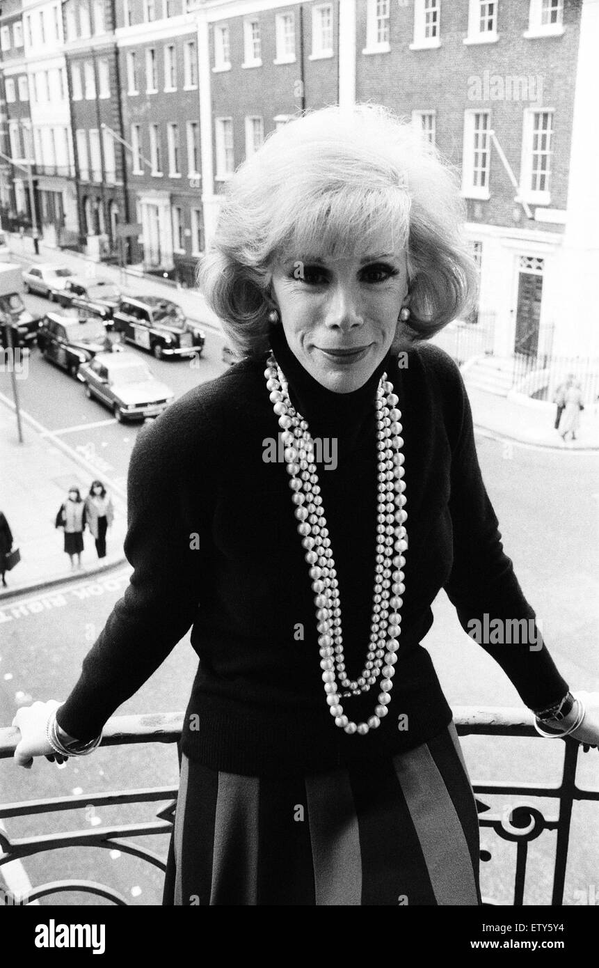 Joan rivers Black and White Stock Photos & Images - Alamy